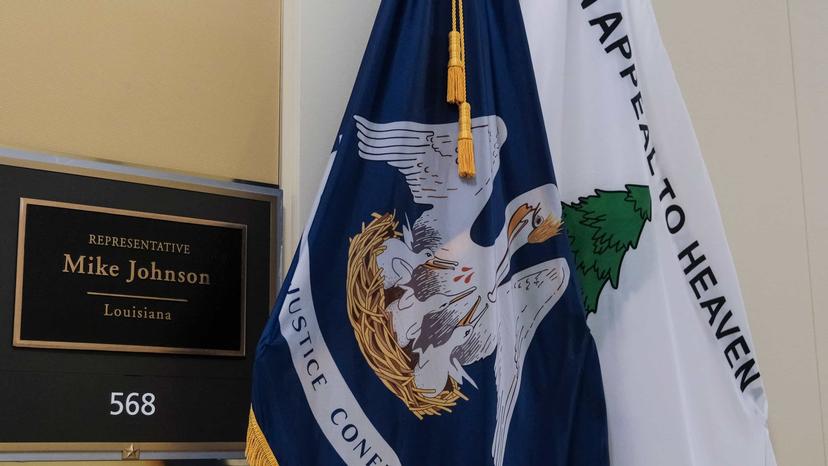 Verity - Flags Outside of Justice Alito's Home Spark Controversy